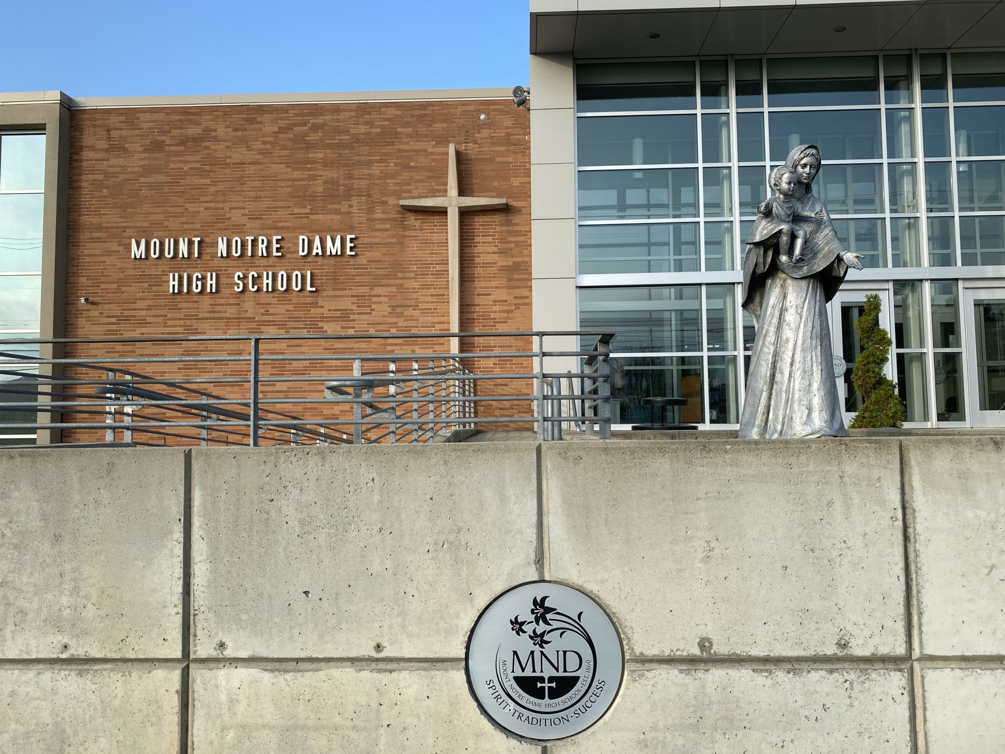 frontofschool - Mount Notre Dame High School
